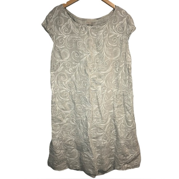 Lina Tomei | Dresses | Lina Tomei Elegant Swirl Pattern Embroidered ...